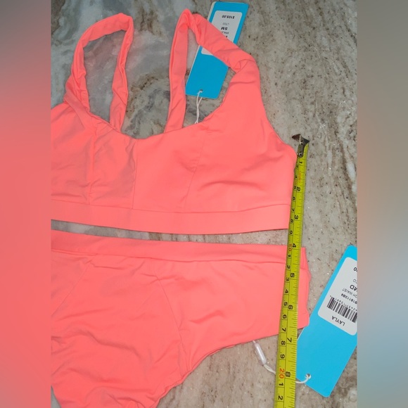 Beach Bunny | Swim | Beach Bunny Sutton Bikini Top Small Layla Medium ...